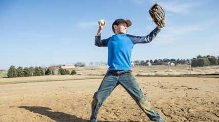How to Throw a Forkball (7-Step Guide) - Baseball Coaching Lab