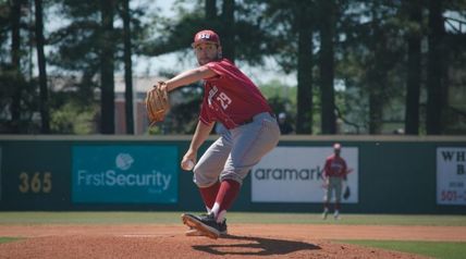 How to Throw a Screwball (10-Step Guide) - Baseball Coaching Lab